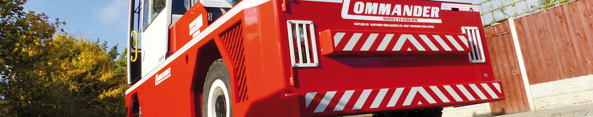 about-header-photo - Commander Handling